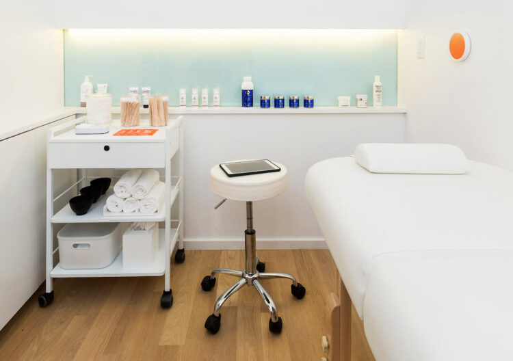 Glowbar Raises $10M to Make Clinical-Grade Facials Accessible for Only ...